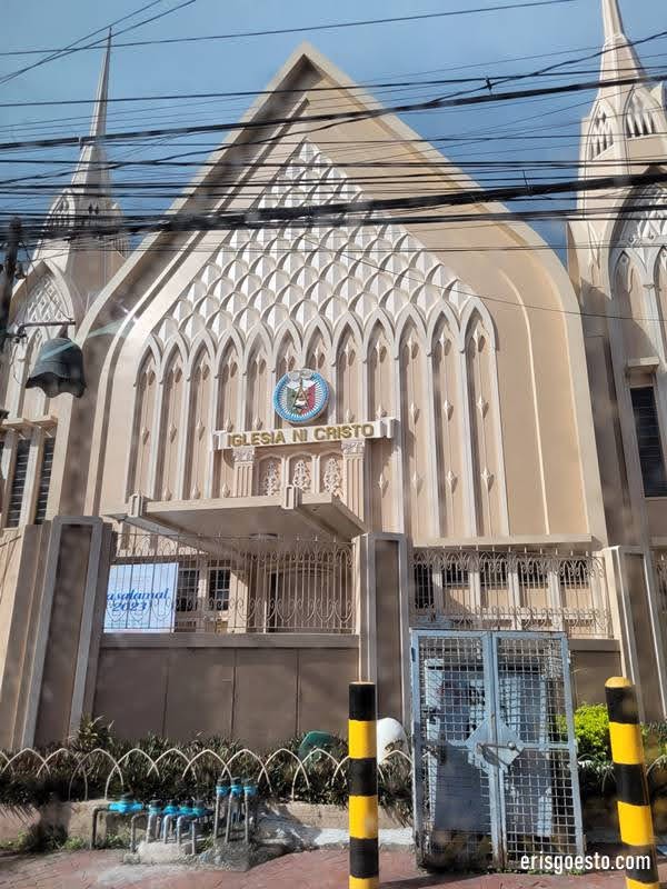 A Glimpse into Daily Life at Punta, Sta. Ana Manila – Eris Goes To