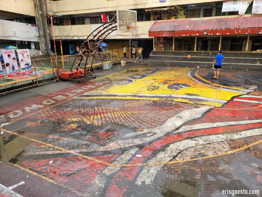 A Glimpse into Daily Life at Punta, Sta. Ana Manila – Erisgoesto.com