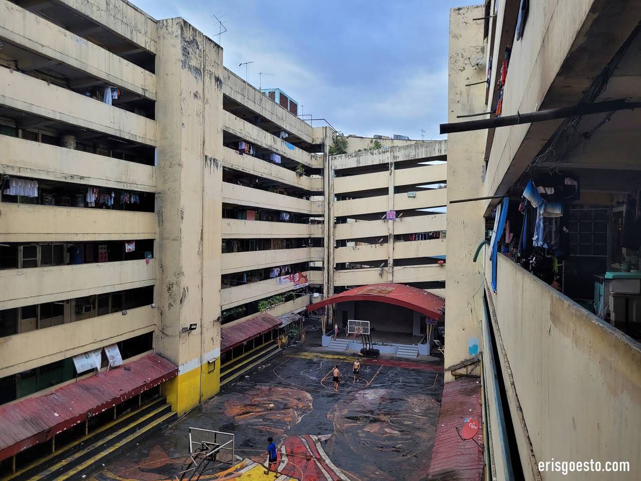 A Glimpse into Daily Life at Punta, Sta. Ana Manila – Erisgoesto.com